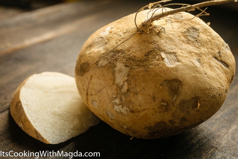 Red Cabbage and Jicama Salad with Honey Lime Dressing | It's Cooking ...
